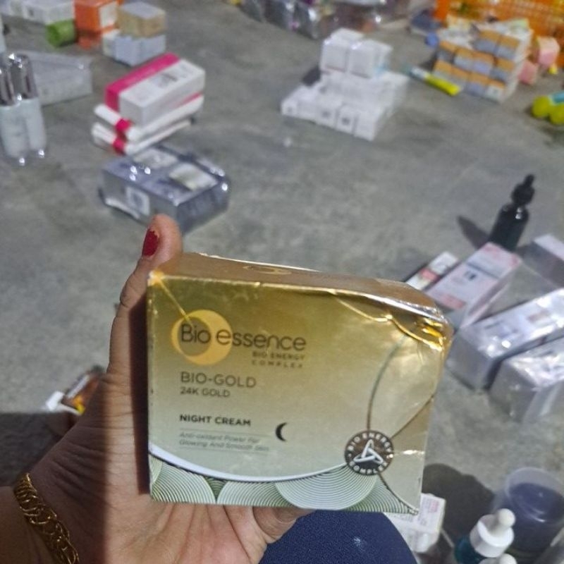 Jual BIO ESSENCE BIO GOLD 24K GOLD 40G | Shopee Indonesia