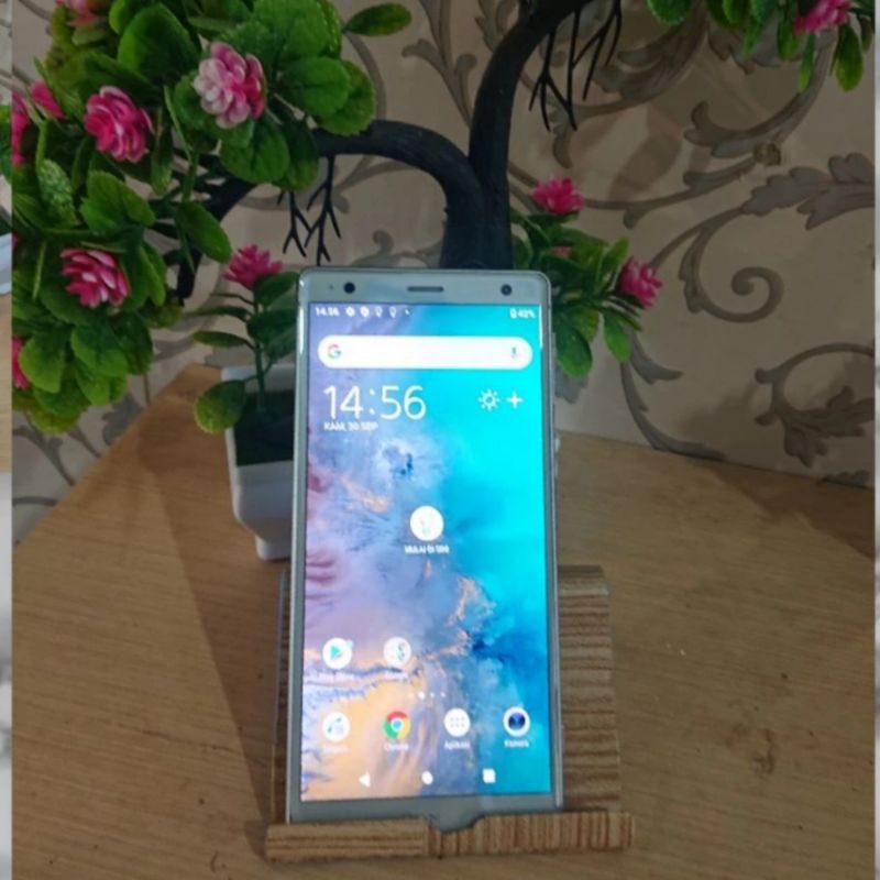 Jual Handphone HP ANDORID SONY XZ2 RAM 4/64Gb bonus jam tangan seken ...