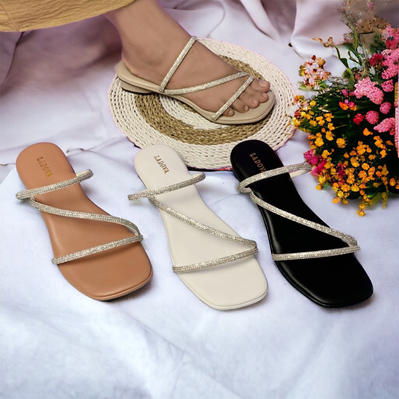 Jual Ladova - Andini Sandal Heels Wanita Hak 2 cm Tali Gliter | Shopee ...
