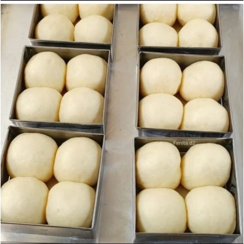Jual RING ROTI DAN KUE KOTAK 8X8X3 CM STAINLESS ISI 5 PCS | Shopee ...