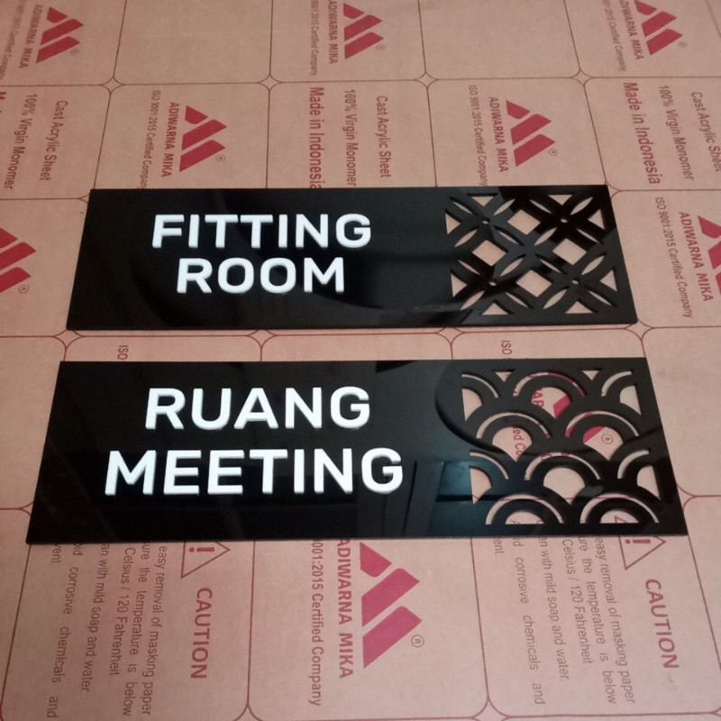 Jual Custom Tulisan Sign Board Acrylik Timbul + Bolong, Motif Batik ...