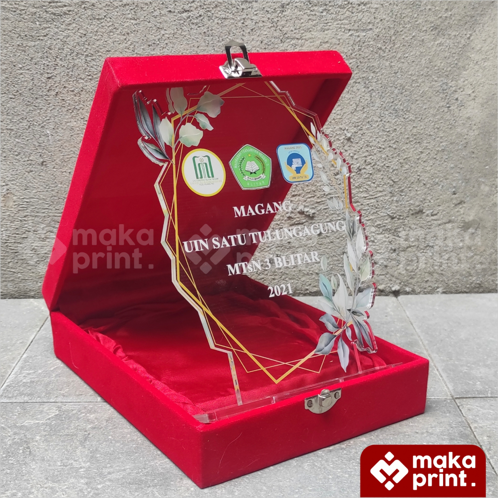 Jual Plakat Akrilik Custom Ukuran 20x10 Ukuran 5mm - Vandel Custom ...