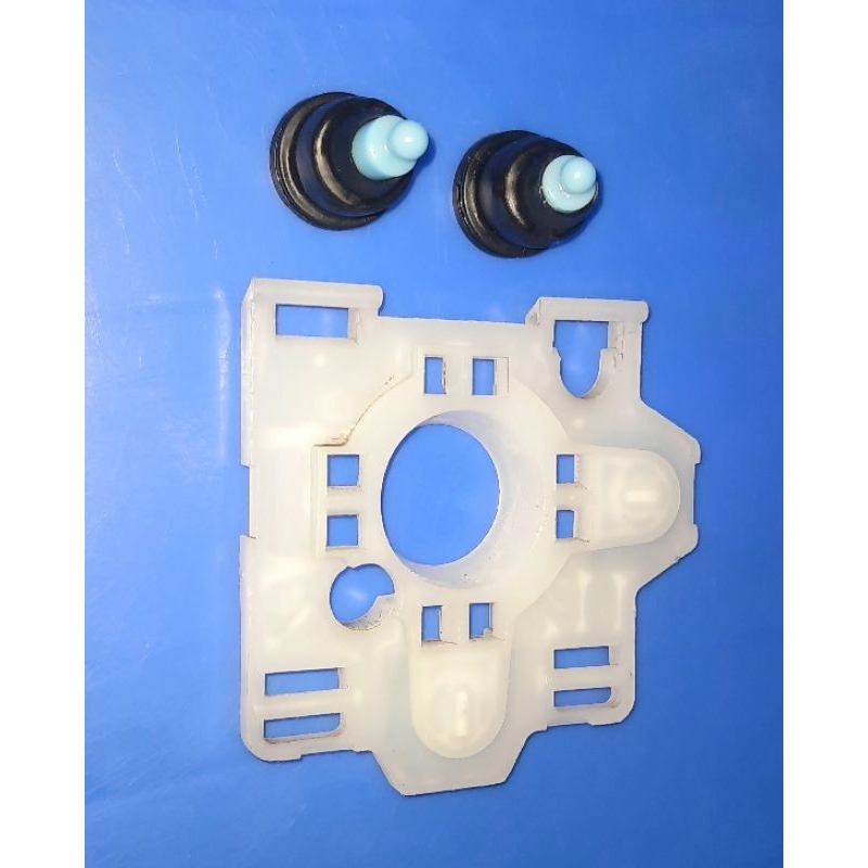 Jual Bracket dudukan kaca spion innova lama fortuner hilux hiace ...