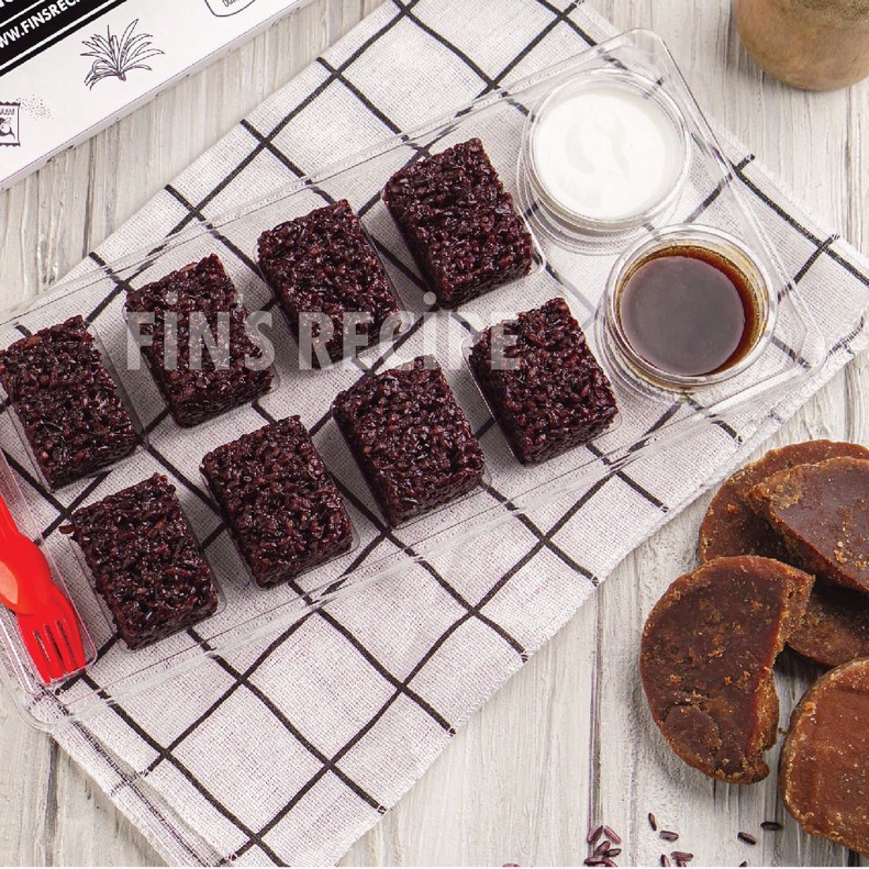 Jual READY JAKARTA 27 SEP 2025 - FIN'S FINS RECIPE KUE KETAN ITEM HITAM ...
