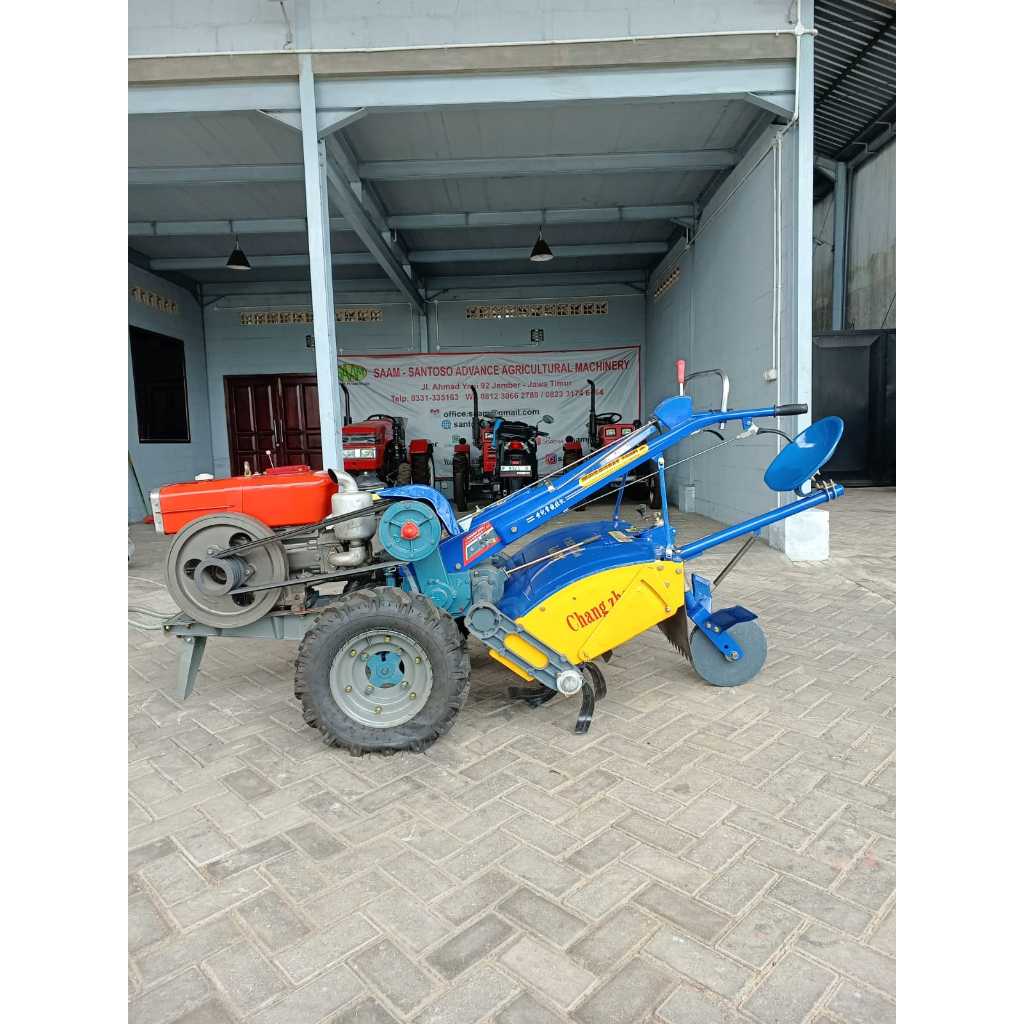 Jual Traktor / Tractor Roda 2 tipe SAAM DF151 dengan mesin 15HP tipe ...