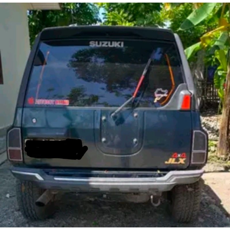 Jual SPOILER ESCUDO SIDEKICK VITARA GEN 1 1993 MENTAH | Shopee Indonesia