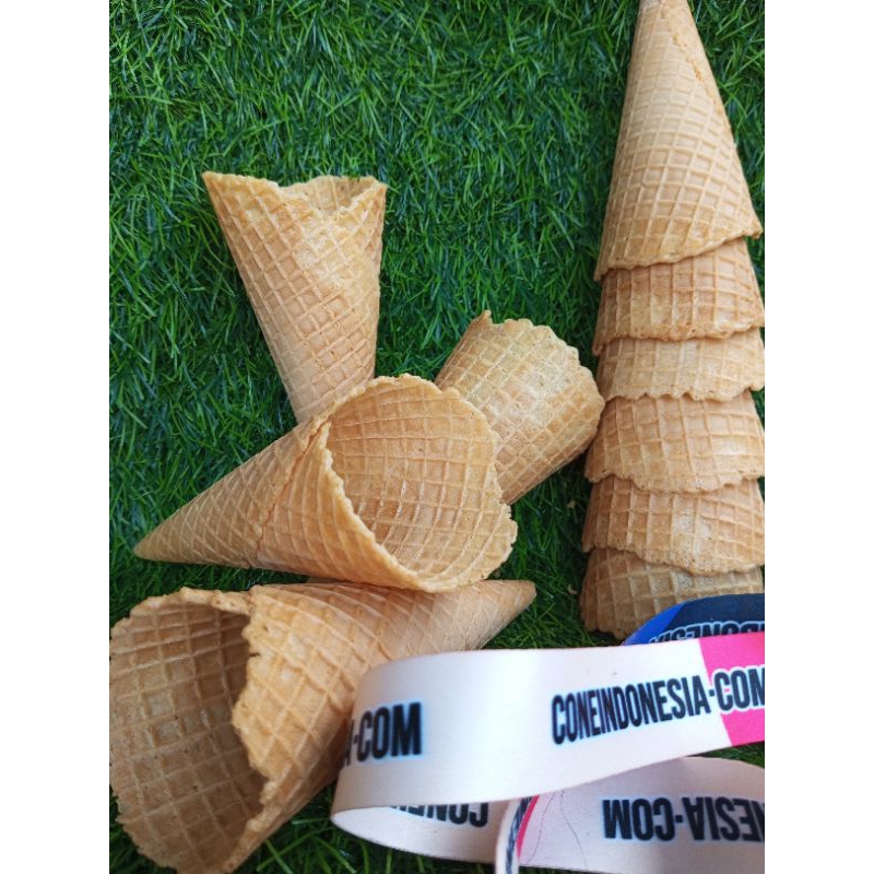 Jual 5,5 WFL cone waffel besar mixue WBB isi 10 pcs, es krim wafel cone ...
