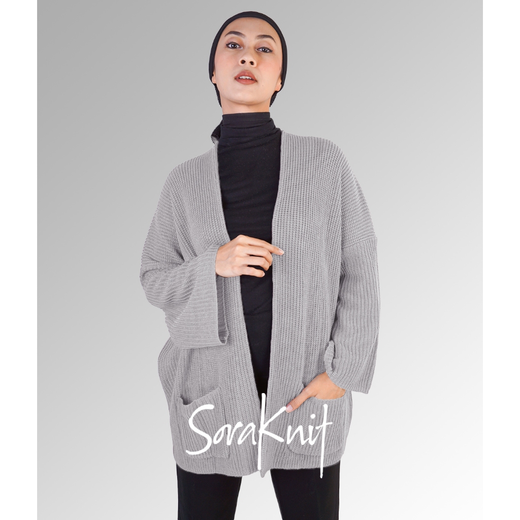 Jual Premium Sweater Cardigan Rajut Wanita Korea Oversize Knit wear Kardigan polos jumbo Dijamin ...