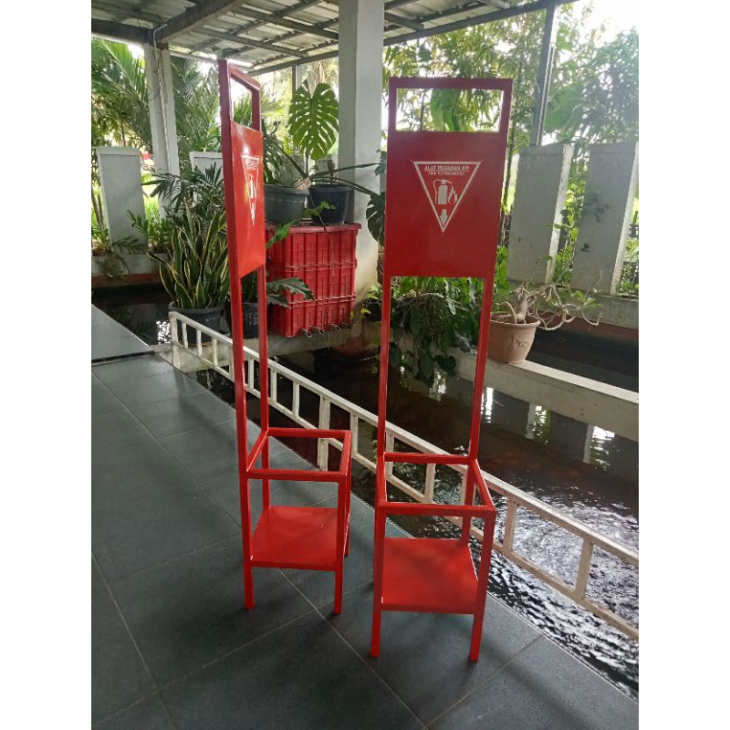 Jual Tempat dudukan apar 25 x 25 x T40 x T sticker 125 cm | Shopee ...