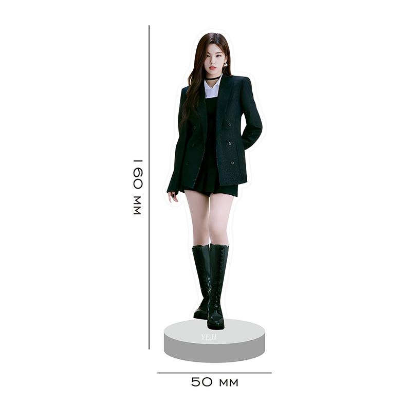 Jual Standee Figure akrilik ITZY The 1st World Tour Checkmate | Shopee ...