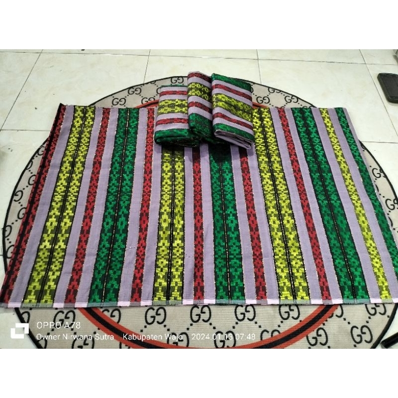 Jual SARUNG TENUN SUTRA KHAS BUGIS WAJO | Shopee Indonesia