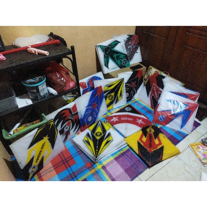 Jual LAYANGAN SHUKOI JEBRET full petung serut 27 (isi 100 pcs) | Shopee ...