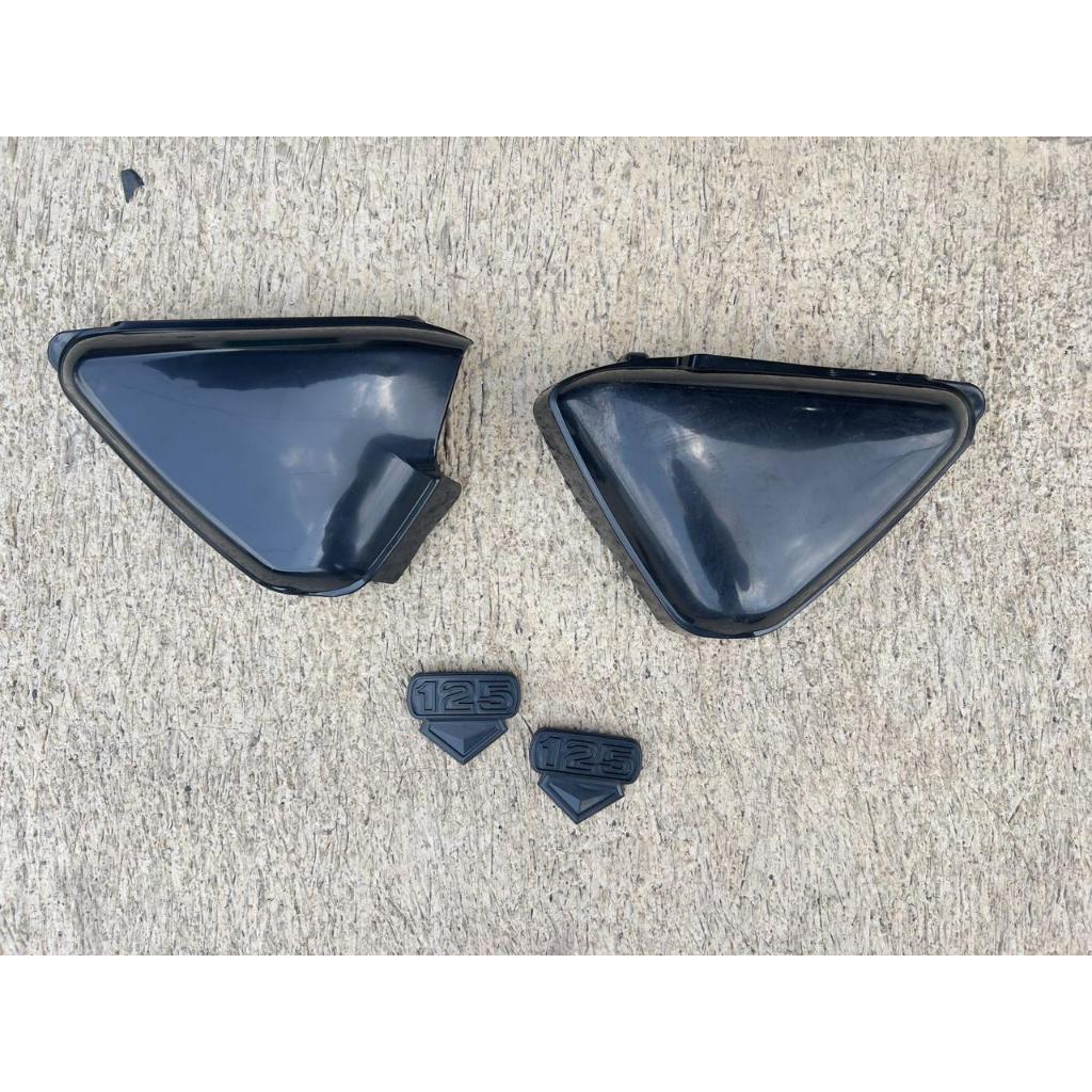 Jual Bok Box accu aki cb 125 merah biru putih hitam set kanan kiri ...