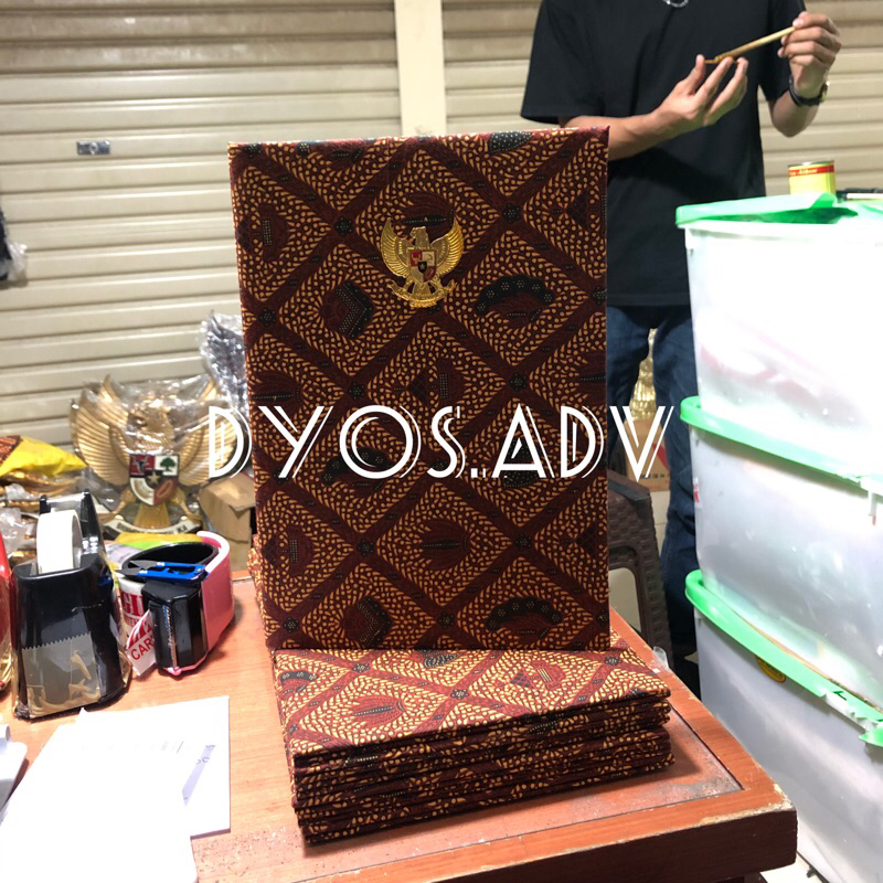 Jual Map batik map upacara map kantor pakai logo (coating garuda ...