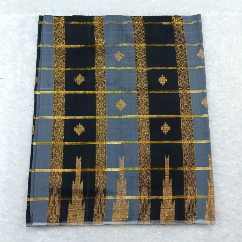 Jual kain sarung sutra tenun lipa sabbe asli warna abu hitam gold ...
