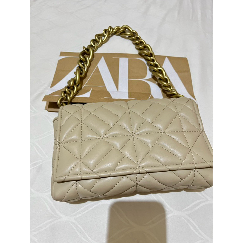 Jual ZARA Shoulder Bag Original store / Tas Shoulder Zara Rantai besar ...