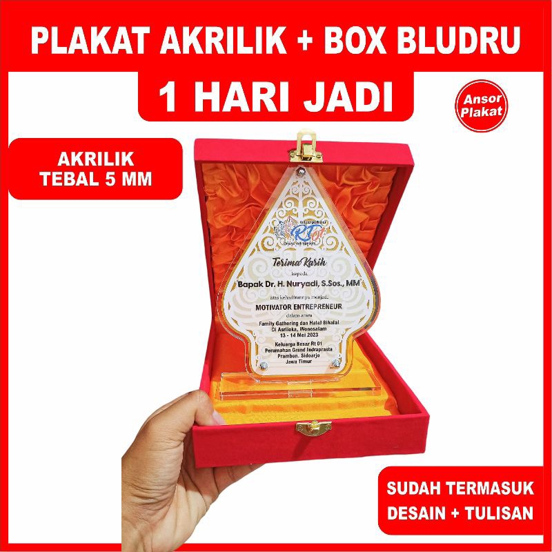 Jual PLAKAT VANDEL AKRILIK CUSTOM + BOX BLUDRU - 15 X 10 CM | Shopee ...