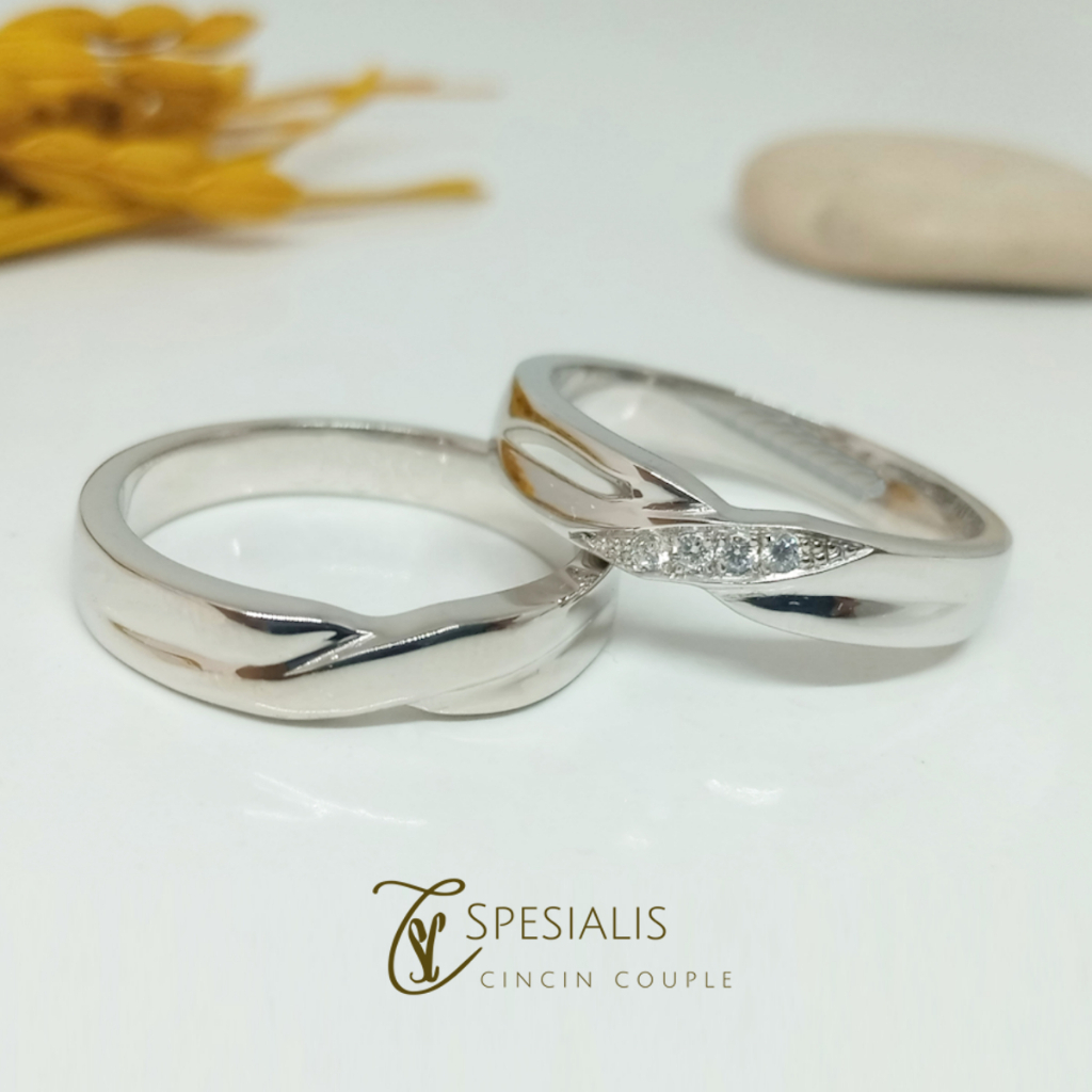 Jual Cincin Tunangan Couple Perak Asli Gratis Ukir Nama ID14 | Shopee ...