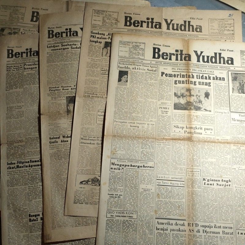 Jual Surat Kabar Lawas BERITA YUDHA 1960an koran masa orde baru ...