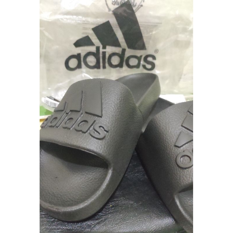 Jual sandal adidas logo timbul | Shopee Indonesia
