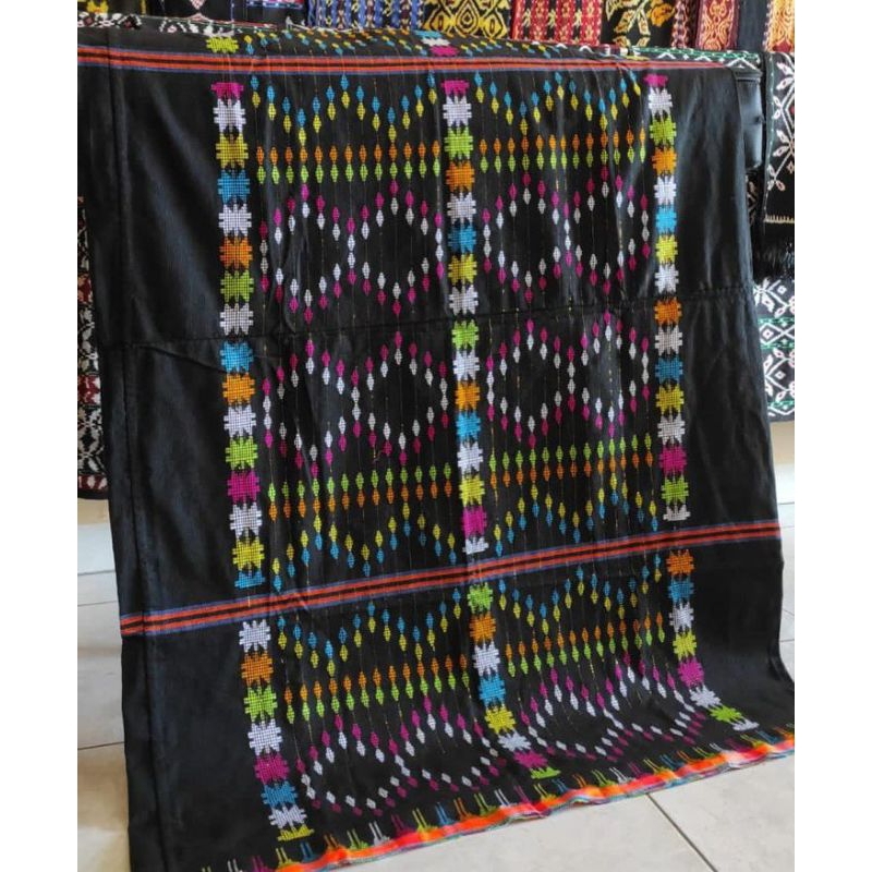 Jual Sarung Tenun Manggarai, NTT (Original Premium) | Shopee Indonesia