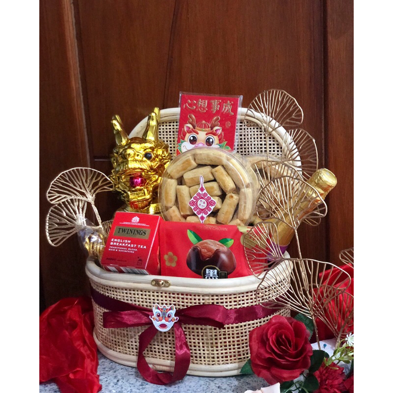 Jual CNY Hampers Imlek / Parcel Imlek Naga Dragon / Parsel Imlek ...