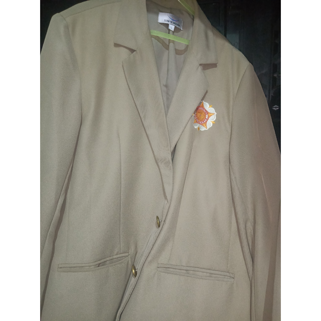 Jual ALMAMATER UGM LIMITED EDITION 2023 ORIGINAL DARI UGM LANGSUNG ...