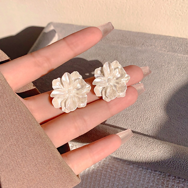 Jual Anting Tusuk Korea Wanita Model Bunga Tindik Flower Earrings ... Jual Anting Tusuk Korea Wanita Model Bunga Tindik Flower Earrings ...
