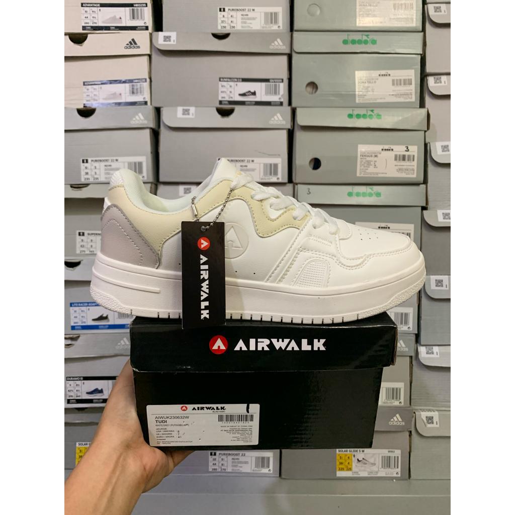 Jual Airwalk Tudi White/Grey Men's Shoes Original | Shopee Indonesia
