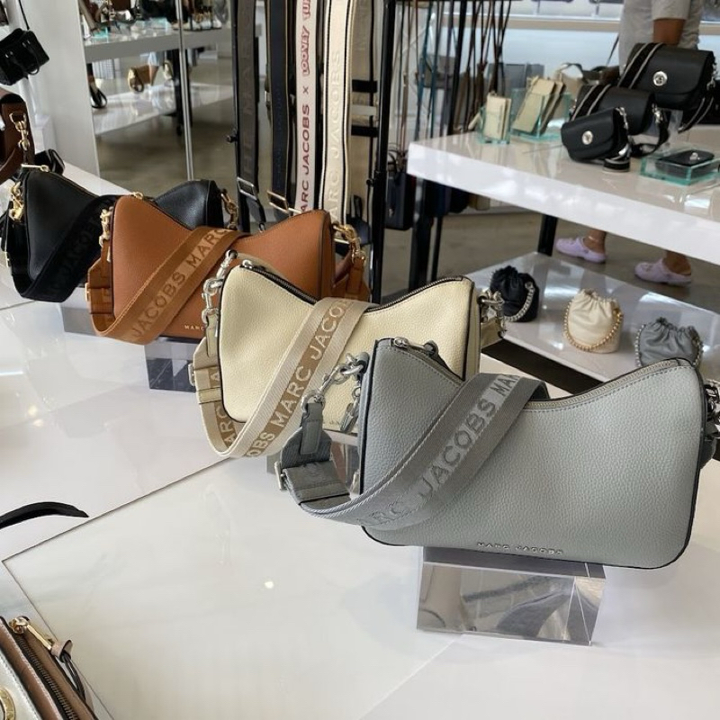 Jual MARC JACOBS MJ CONVERTIBLE HOBO SHOULDER BAG | Shopee Indonesia