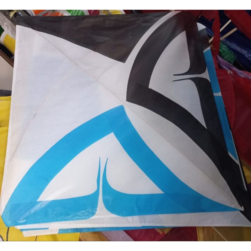 Jual Layangan besar ukuran 90cm x 95cm (5 pcs) | Shopee Indonesia