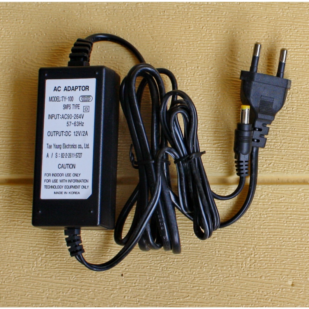 Jual ADAPTOR 12 VOLT 2 AMPERE 12V 2A dengan Jack Universal Plug 5 5mm x ...