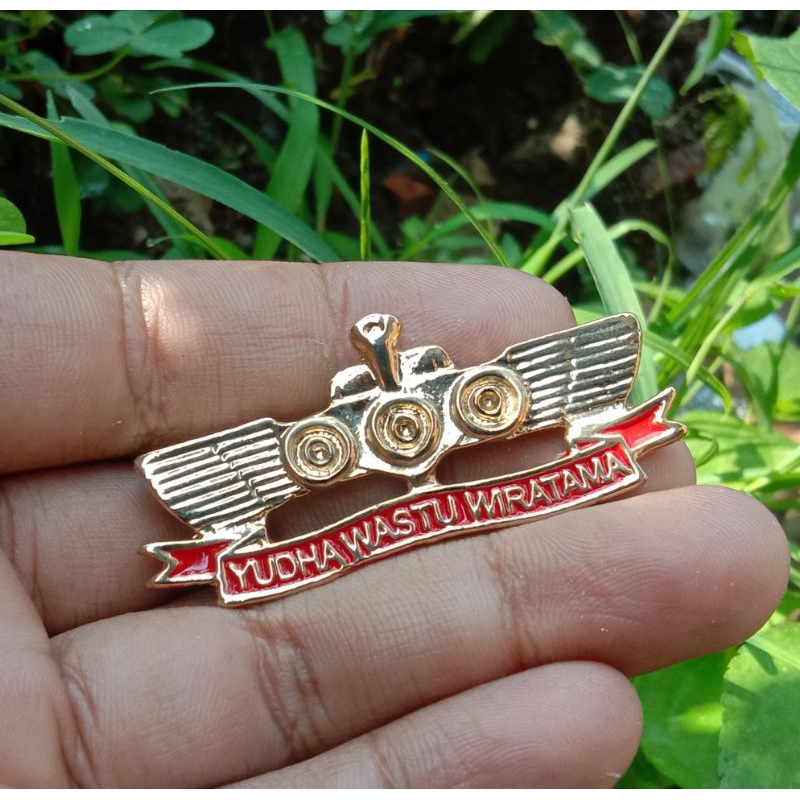 Jual BREVET WING KAVALERI tank TNI AD / BREVET Yudha Wastu Wiratama ...