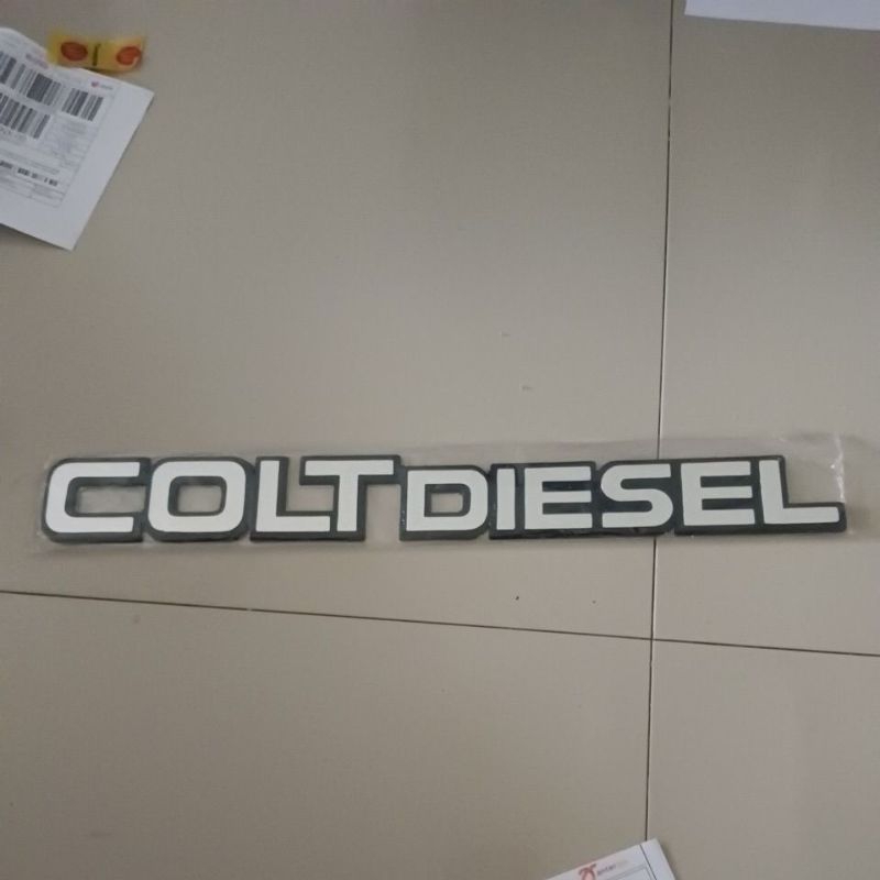 Jual LOGO ATAU EMBLEM TULISAN COLT DIESEL PS 120 RAGASA | Shopee Indonesia