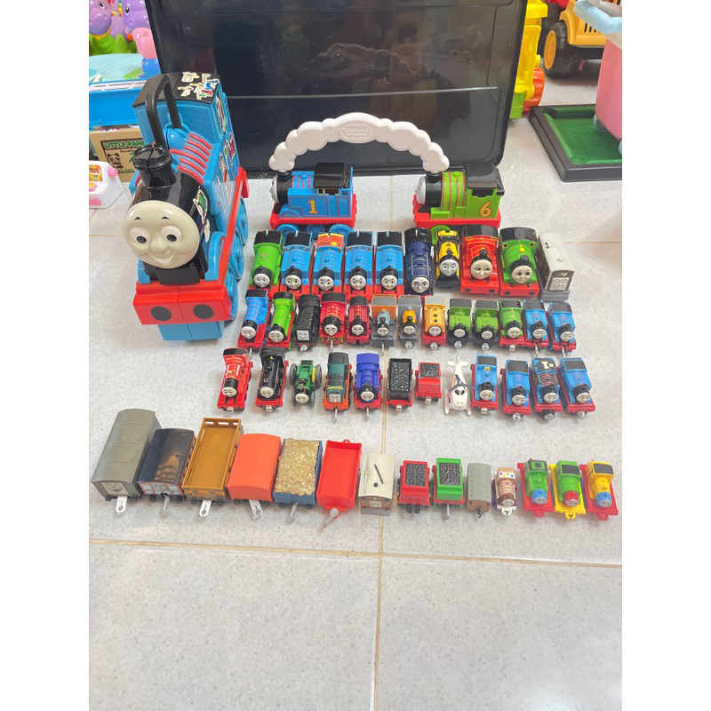 Jual Thomas & Friends Kereta Thomas diecast & Mix Original Carry Case ...