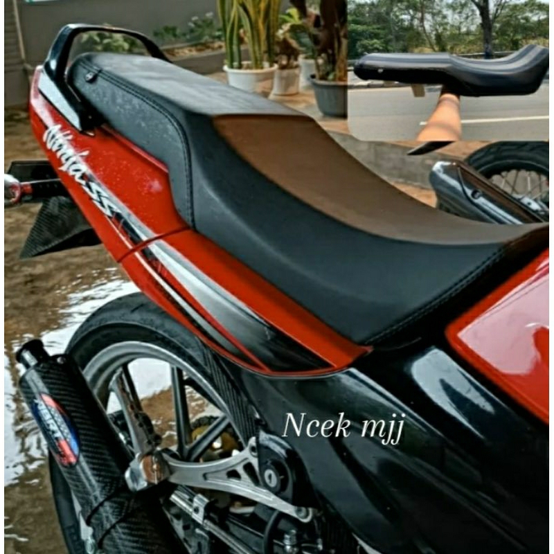 Jual KULIT/SARUNG JOK NINJA R,SS BAHAN MBTECH PREMIUM CARRERA ORIGINAL ...