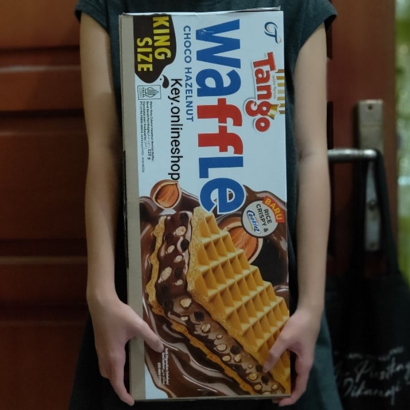Jual Tango Waffle King Size 350gr Choco Hazelnut Tango Waffle Jumbo Big ...