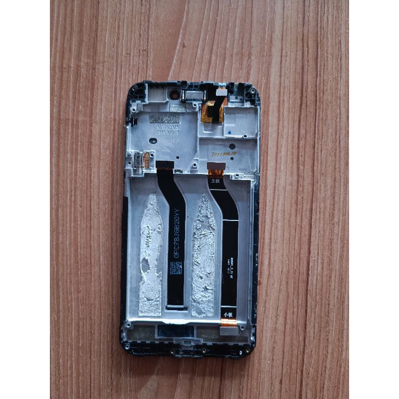 Jual lcd tc set frame redmi 5a retak dan mulus no retak bazel sompal ...