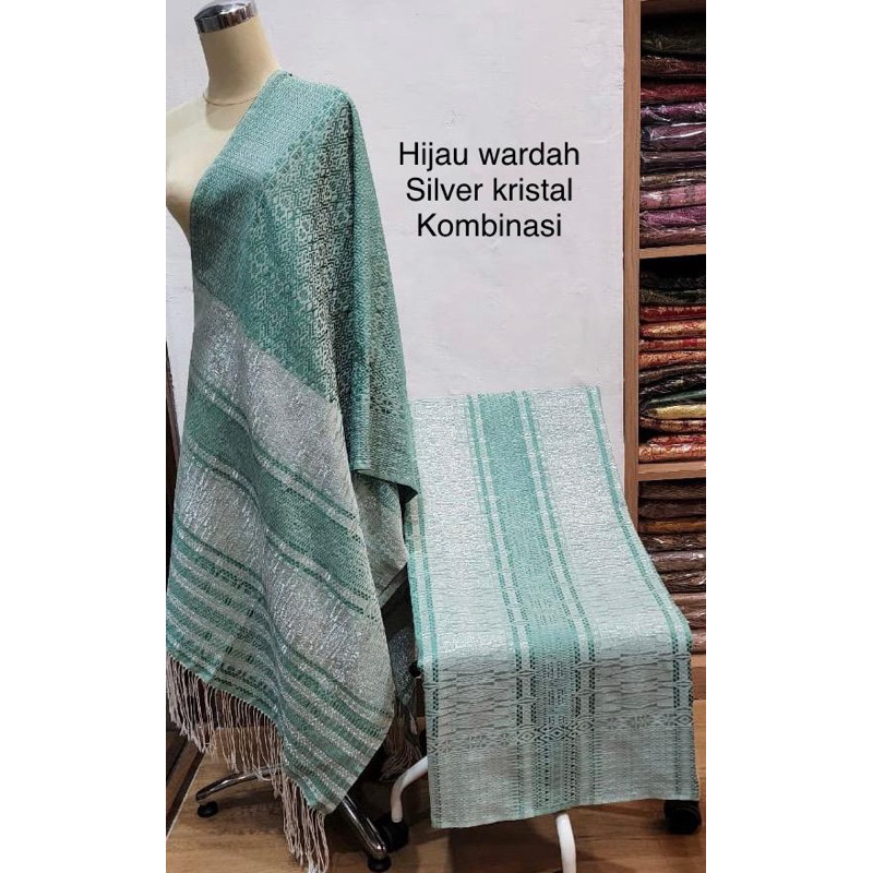 Jual Songket Tumtuman Kristal Tanpa Sambungan Tenun Tangan Warna Hijau ...