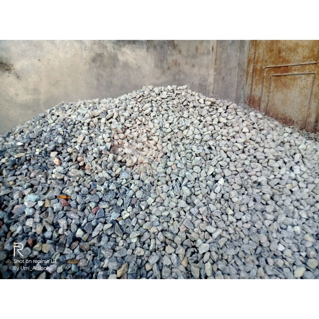 Jual Batu Split Batu Krikil Bangunan - Batu Kecil - Baru Seplit Batu ...