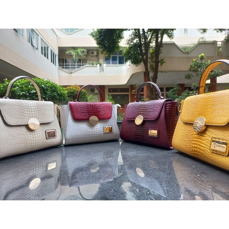 Jual Tas Defino Clareta (Barang Ready Stok)Tas Kulit Asli ,Tas Croco ...