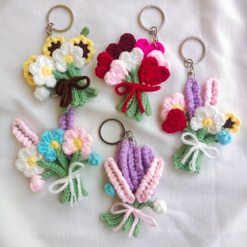 Jual Crochet Mini Flower Bouquet Keychain / Gantungan Kunci Buket Bunga ...