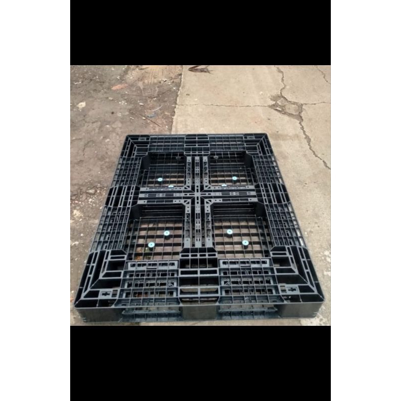Jual pallet plastik warna hitam berkualitas ukuran 100x120x15cm ...
