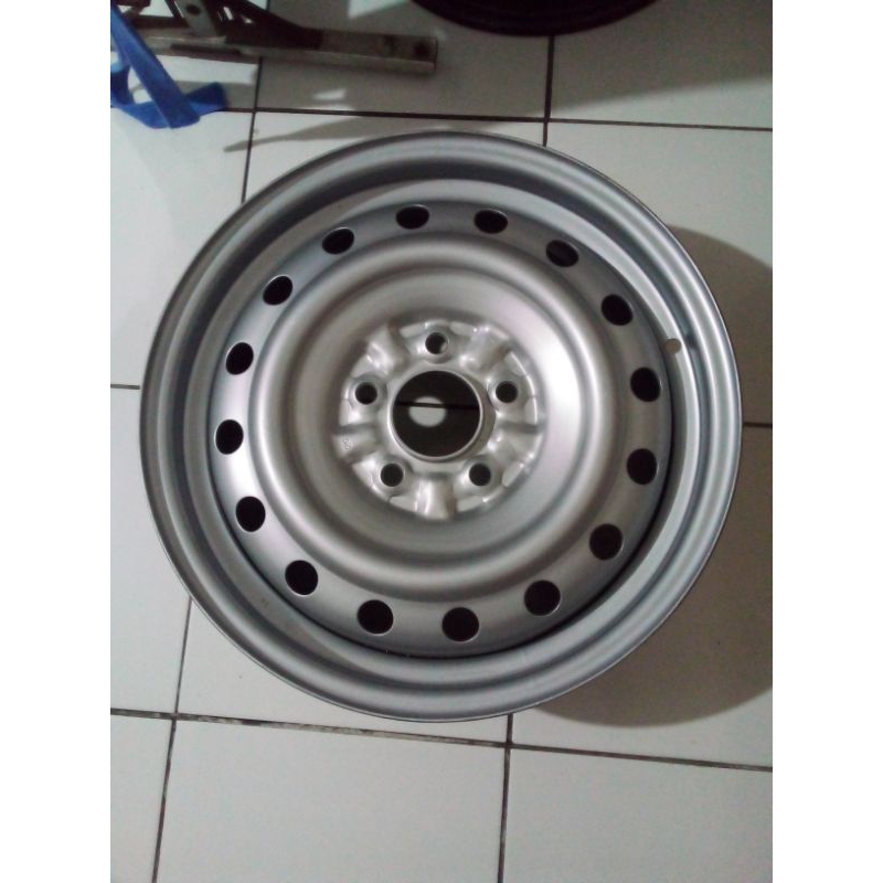 Jual velg kaleng terios R16 pcd 5x114 | Shopee Indonesia