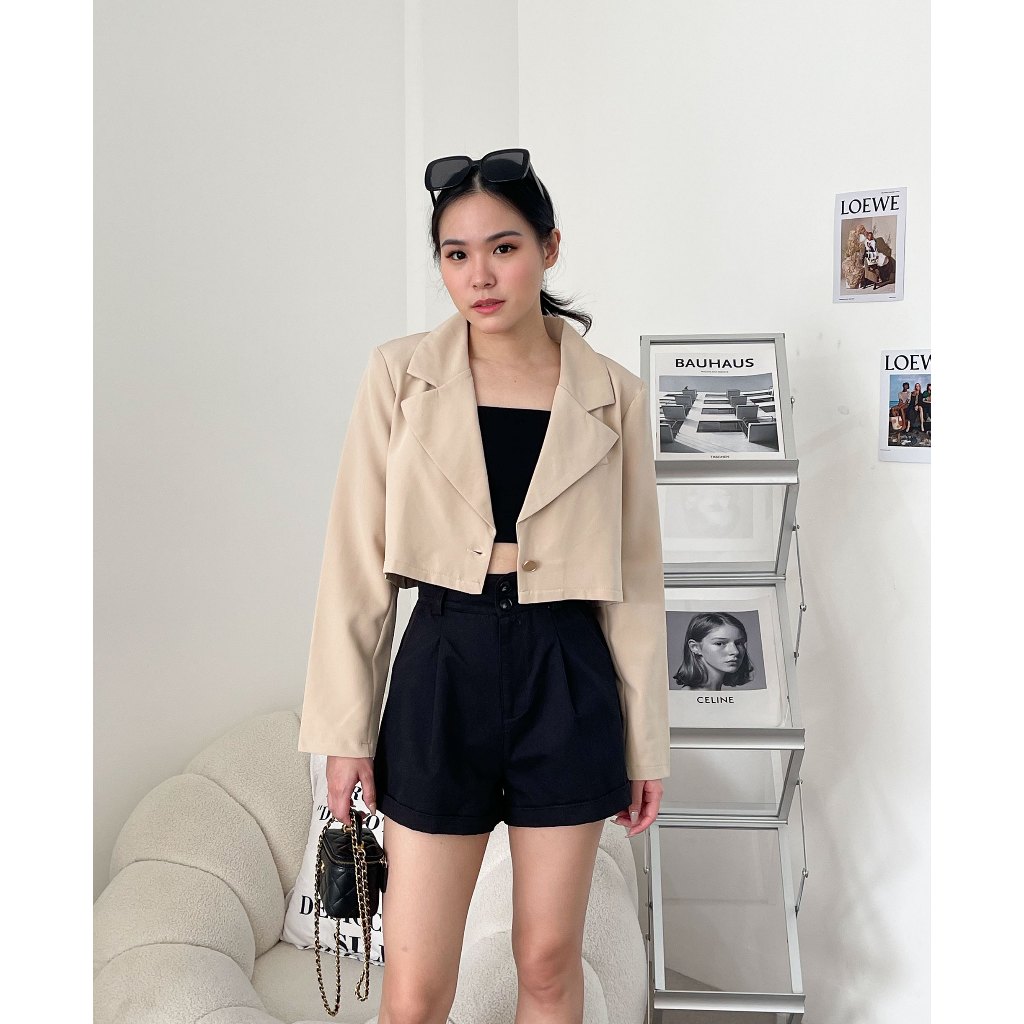 Jual SALE MODELANO GABRIEL CROP BLAZER / ATASAN WANITA | Shopee Indonesia