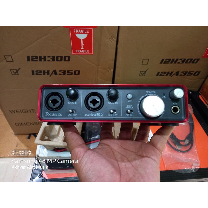 Jual Focusrite Scarlett 2i2 1st gen Mulus Good Condition USB Audio ...