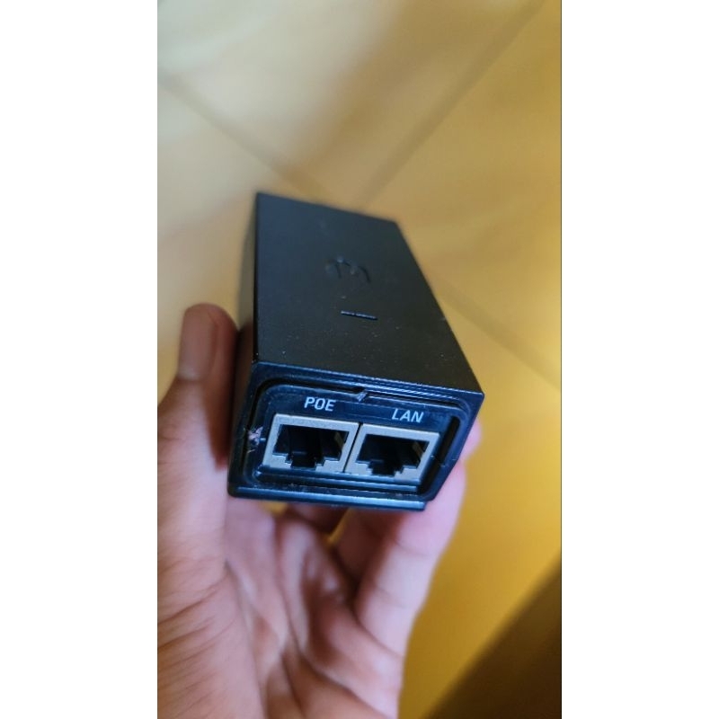 Jual Ubiquiti PoE Adapter 24V 0.5a 12Watt | Shopee Indonesia