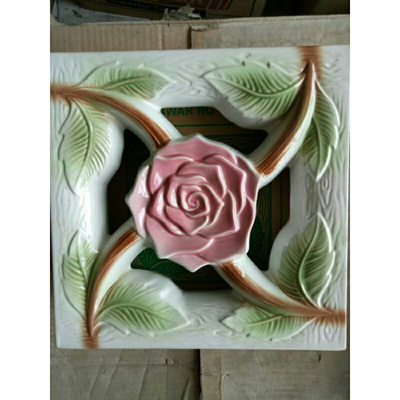 Jual Roster keramik ukuran 20x20 Trisensa | Shopee Indonesia