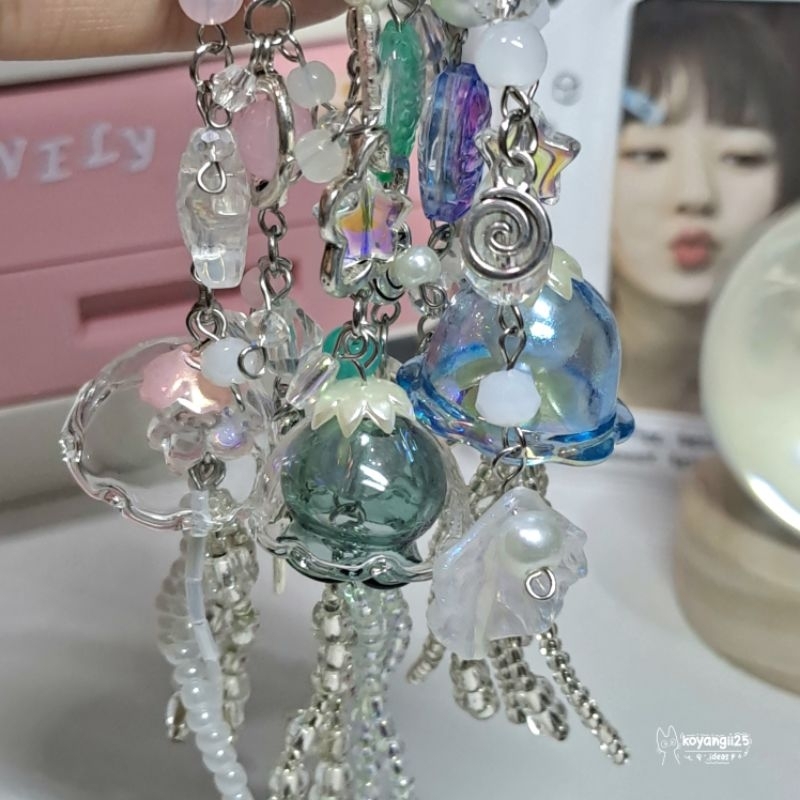 Jual Beaded Jellyfish Keychain | Sea Themed Bag Key Charm Ocean Star Love Moon | Shopee Indonesia
