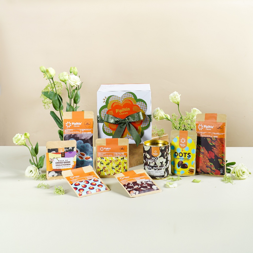 Jual Pipiltin Cocoa Dark Coklat - Chocolate Gift Silver Cube Hampers ...